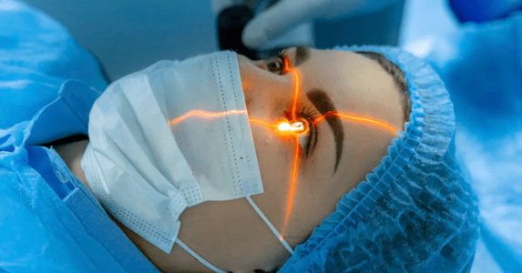 SILK Surgery In Delhi | Best SILK treatment, doctor